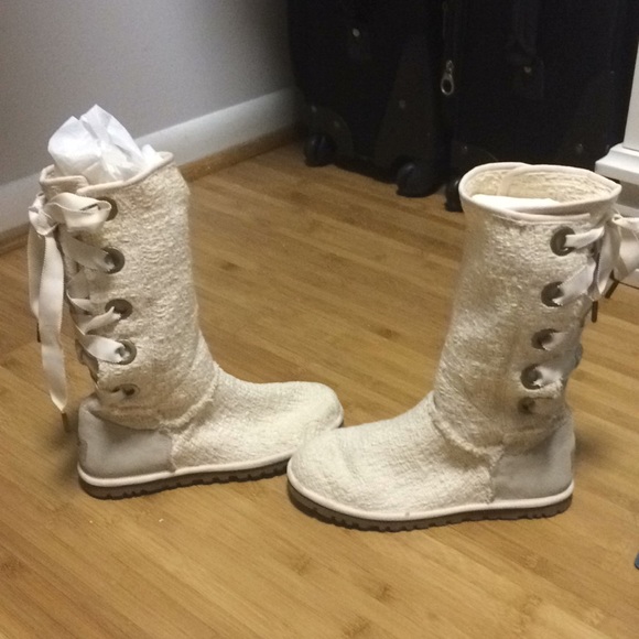 UGG | Shoes | Heirloom Uggs Creme Cream Laceup Back Ugg Boots | Poshmark